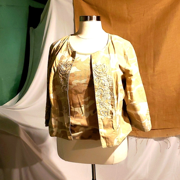 Venezia | Jackets & Coats | Md Venezia Jacket And Tee | Poshmark